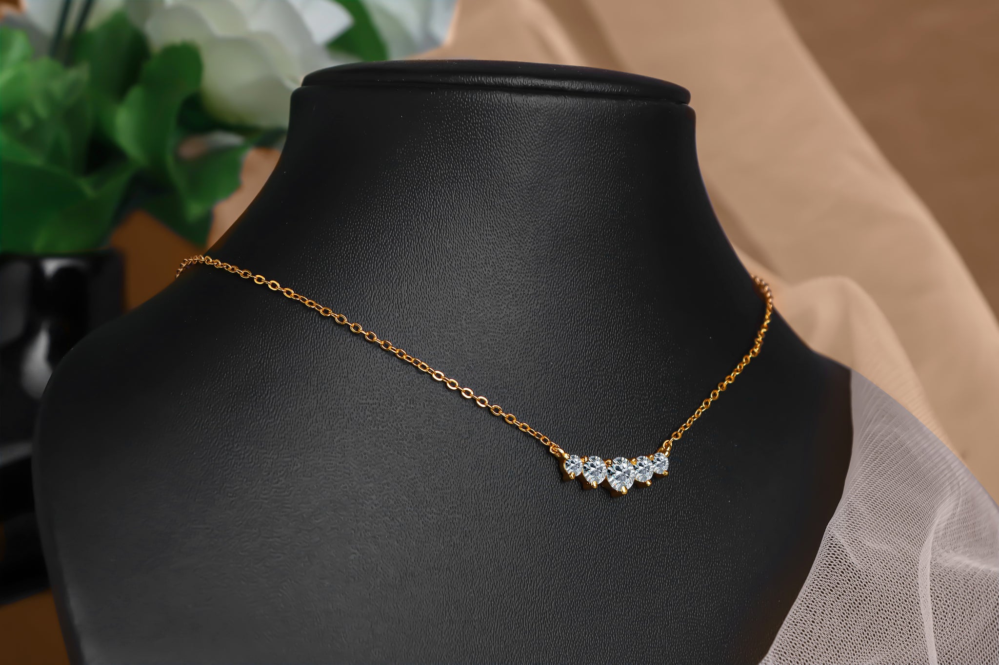 Luxe Five Diamond Necklace – Diatoms